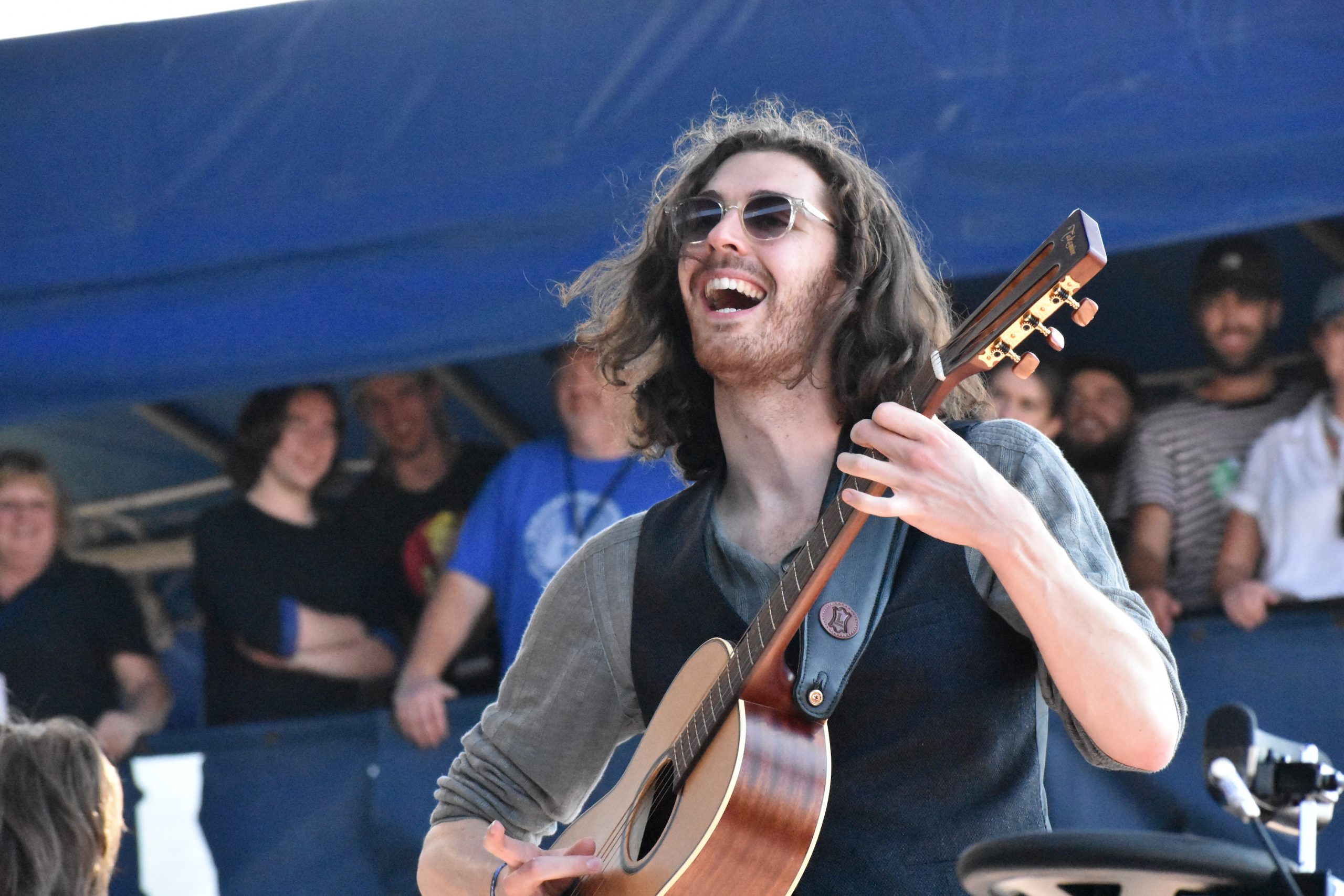 Newport Folk Fest Sunday: A Quick Gallery – Music Ravings